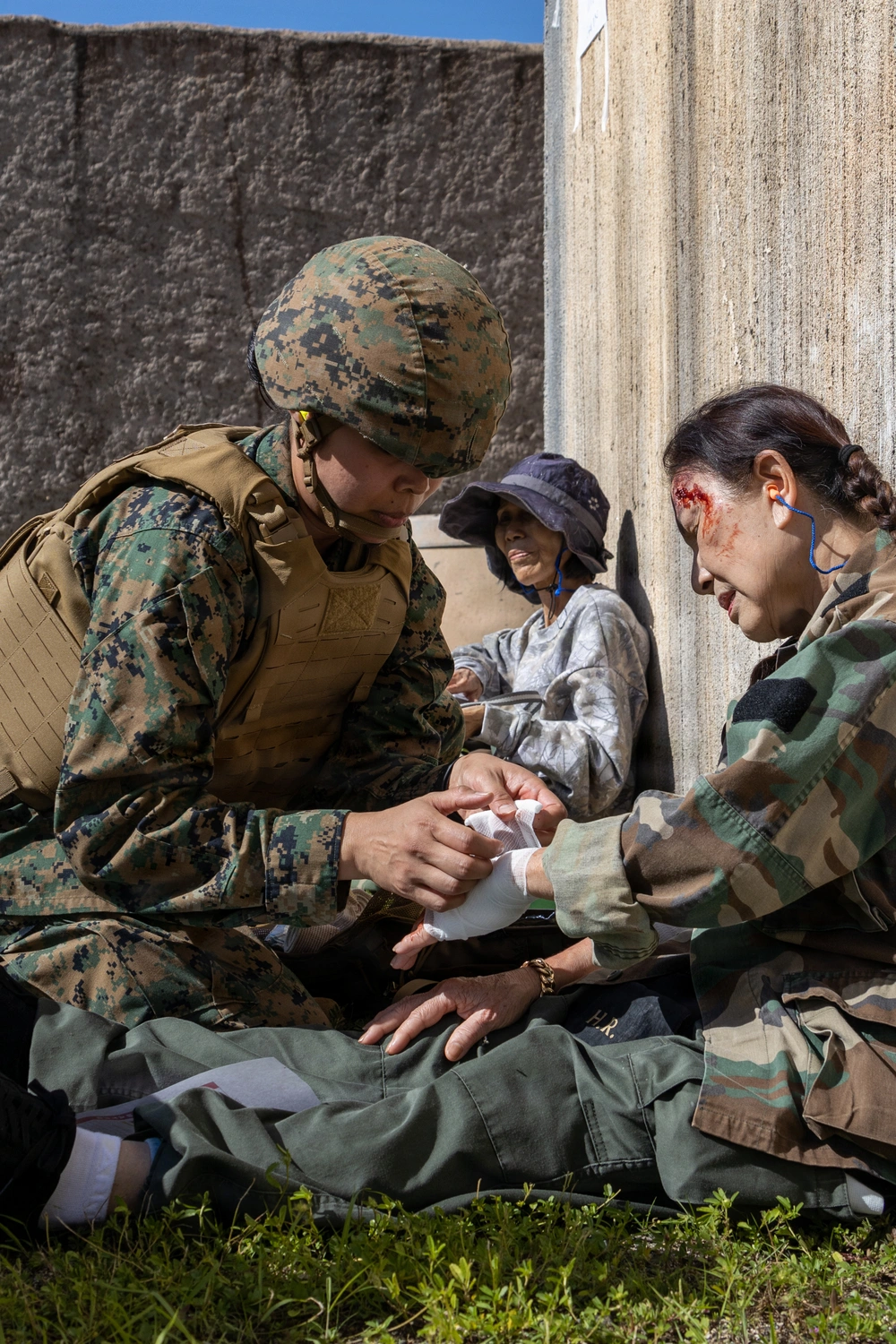 DVIDS - Images - Joint Training: Navy Hospital Corpsmen and Marines ...