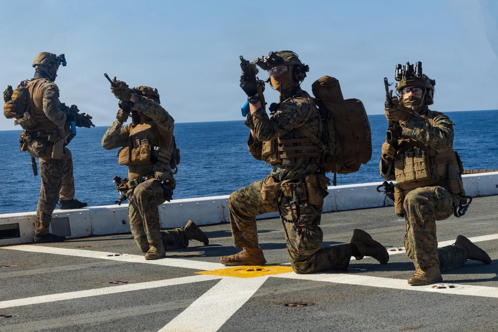 DVIDS - Images - 31st MEU | Maritime Raid Force executes VBSS ...