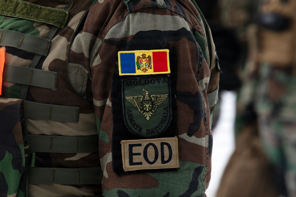DVIDS - Images - U.S. Army 702nd Ordnance Company (EOD) and Moldova ...