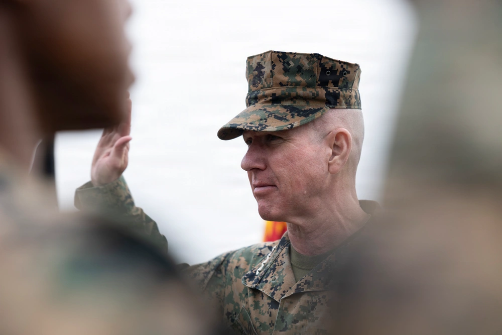DVIDS - Images - The Commandant, Gen. Eric M. Smith visits with 11th ...