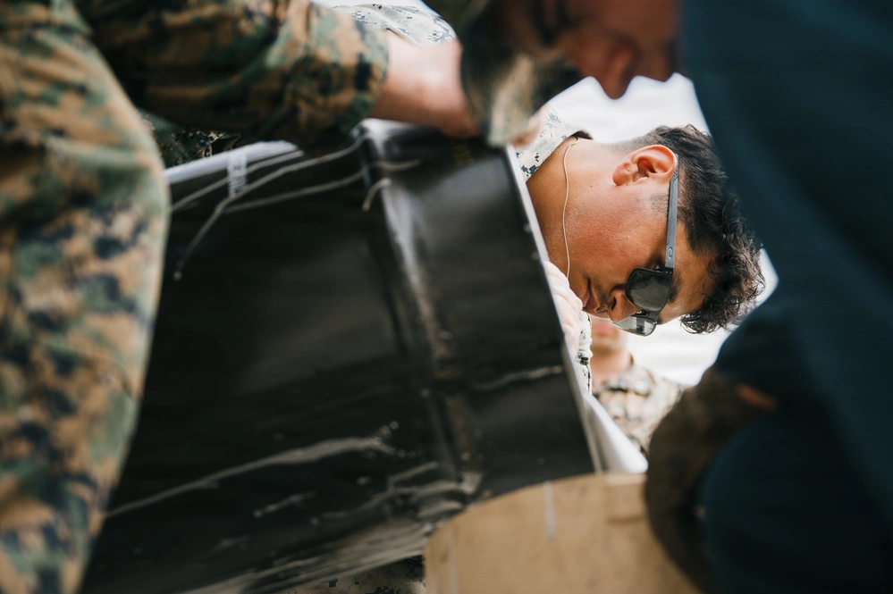 DVIDS - Images - Marines prepare HPRU pad in Puerto Rico [Image 5 of 7]