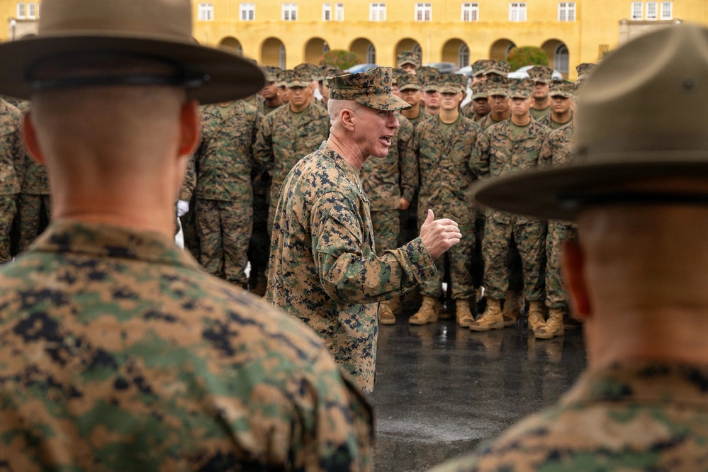 DVIDS - Images - The 39th Commandant of the Marine Corps Visits MCRD ...