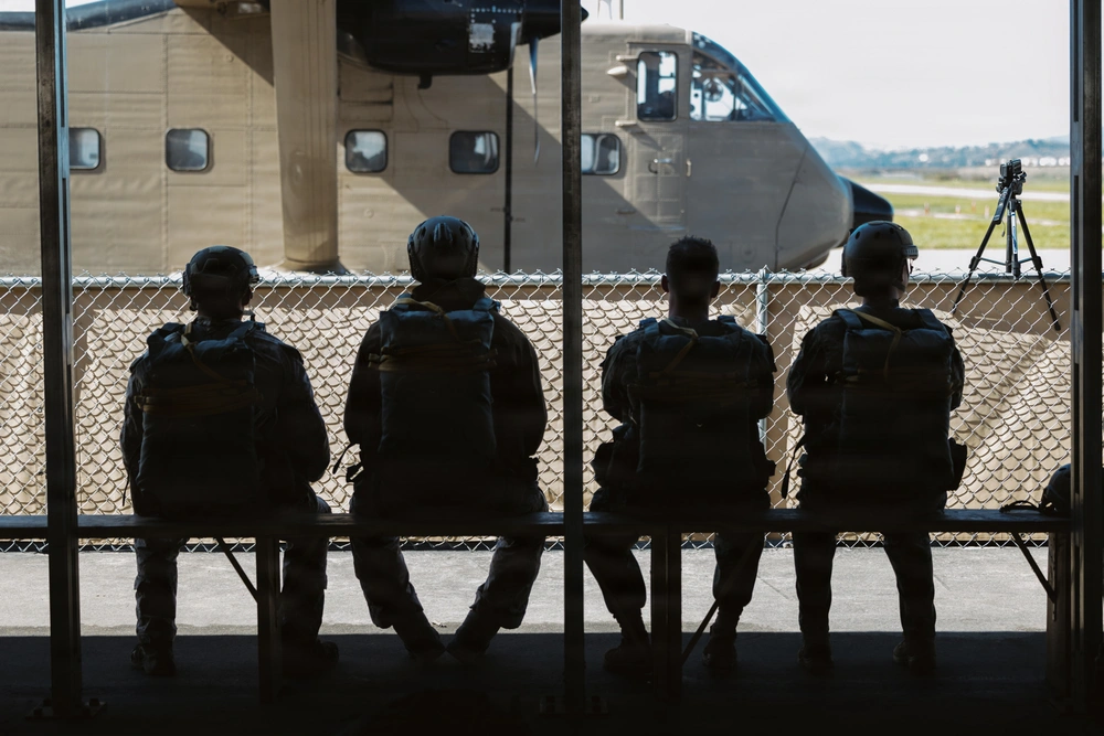 DVIDS - Images - 11th MEU Maritime Raid Force Conducts Static Line and ...