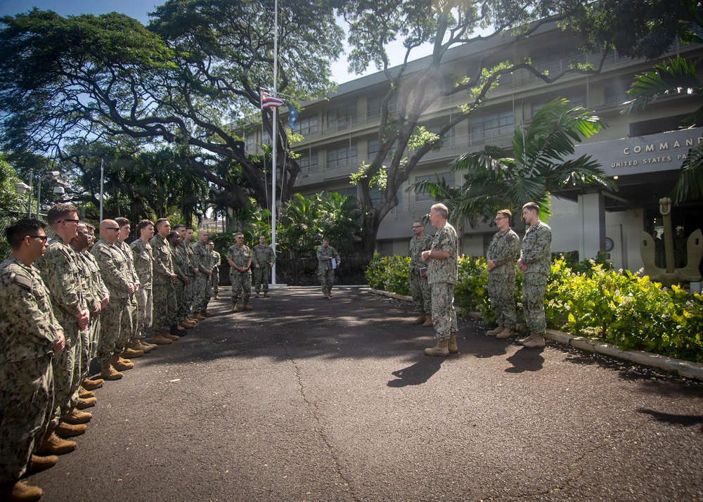 DVIDS - Images - Commander, Naval Information Forces, meets with ...