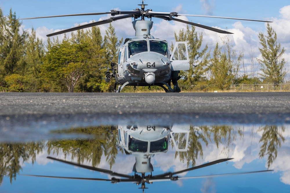 DVIDS - Images - U.S. Marines with HMLA-269 conduct routine maintenance ...
