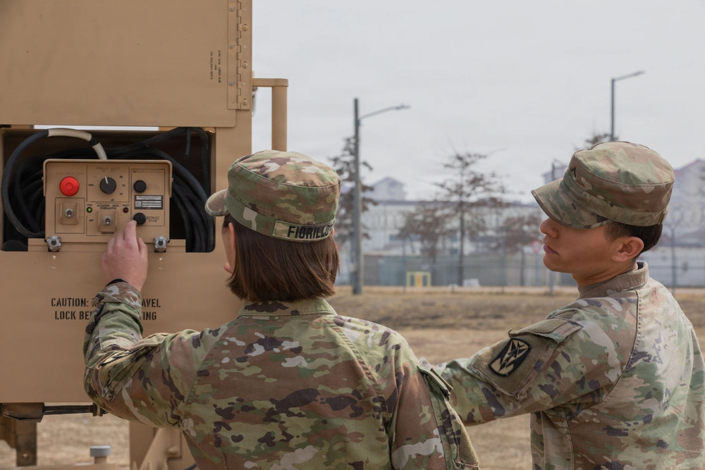 DVIDS - Images - 6-52 ADA conducts Indirect Fire Protection Capability ...