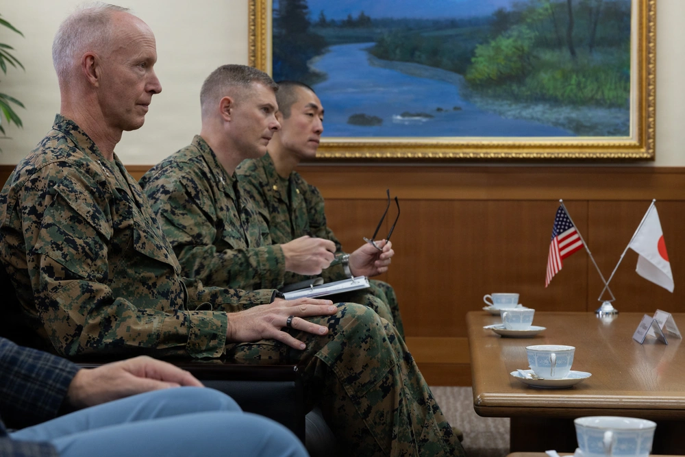 DVIDS - Images - MARFORPAC commander visits Japan Air Defense Command ...