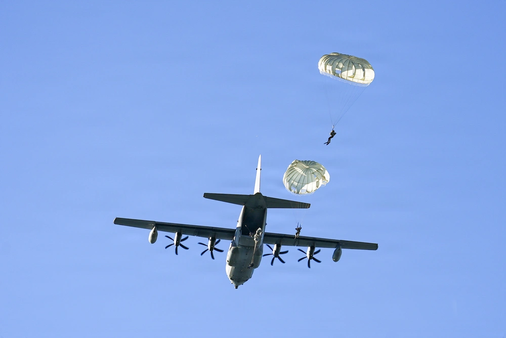 DVIDS - Images - MC-130 Static Line Jumps [Image 2 of 4]