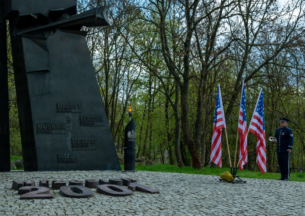 DVIDS - Images - USAFE-AFAFRICA Band Tour: Kielce Ceremony [Image 2 of 2]