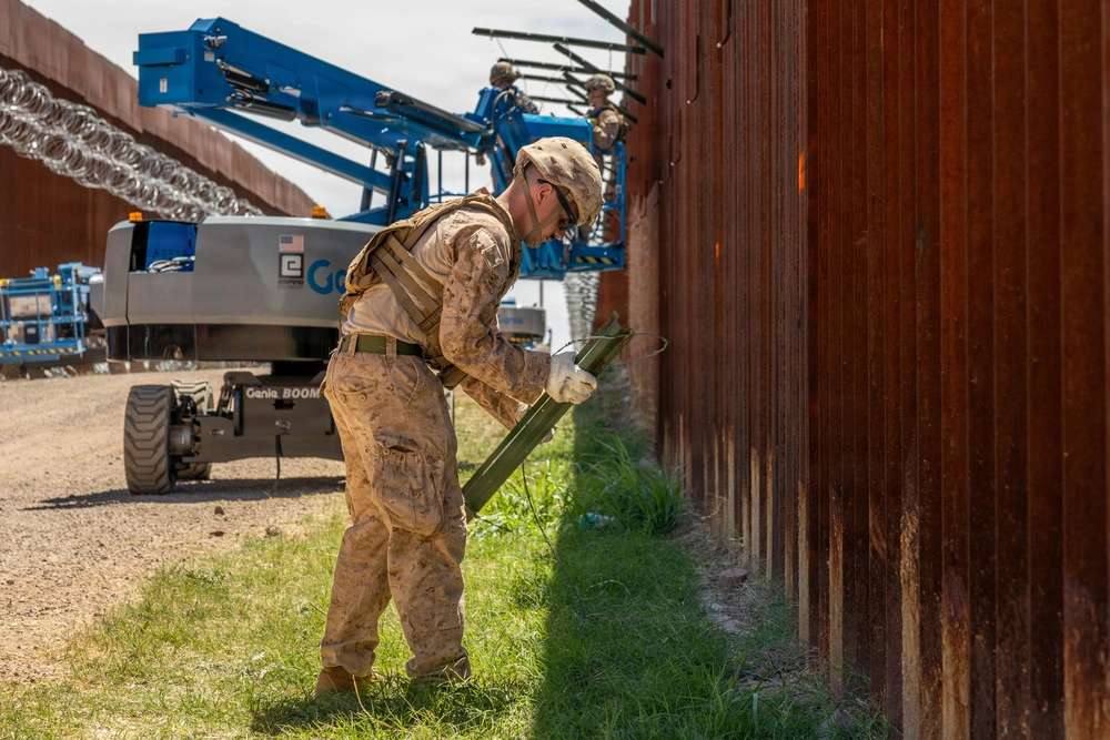 DVIDS - Images - JTF-SB Marines shift barrier reinforcement operations ...