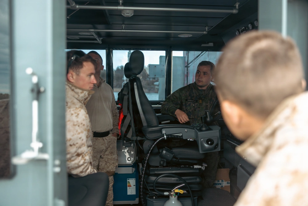 DVIDS - Images - U.S. Recon Marines train with Finnish weapons, boats ...