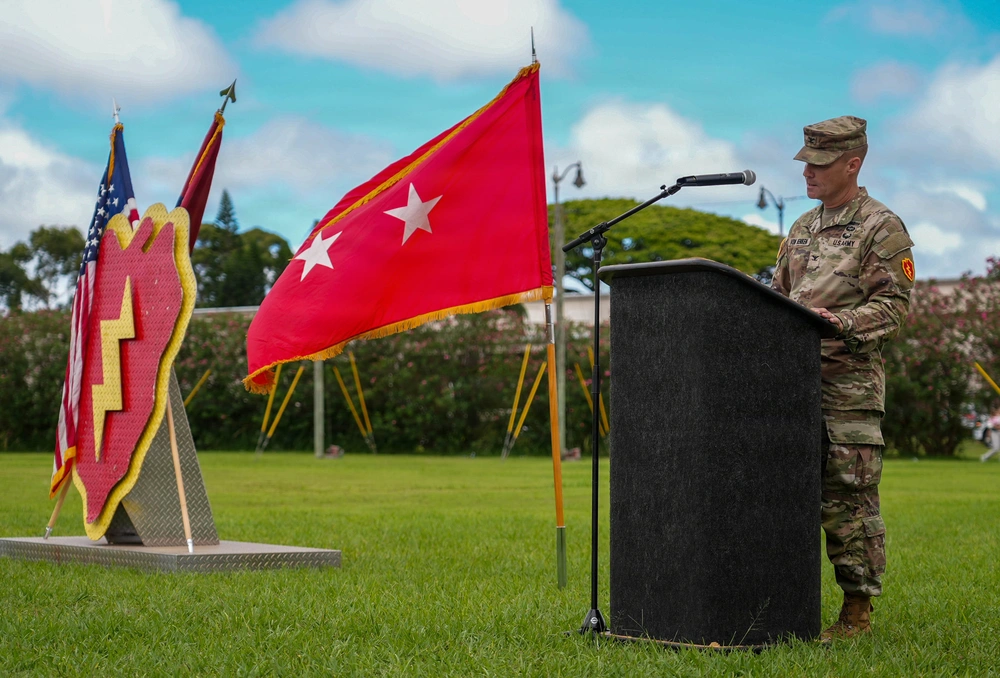 DVIDS - Images - Col. Daniel J. Von Benken, 25th ID Artillery Commander ...
