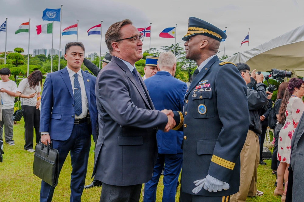 DVIDS - Images - Commander, USFK Attends Interment Ceremony for French ...