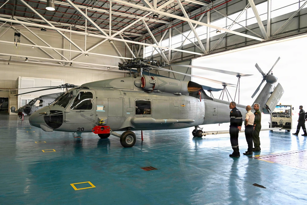 DVIDS - Images - NAVSTA Rota Spanish Armada receives U.S. SH-60F ...