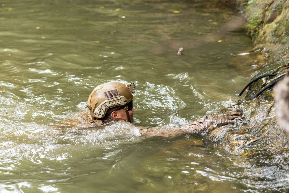 DVIDS - Images - U.S. Marines with 12th LCT Participate in Survival ...
