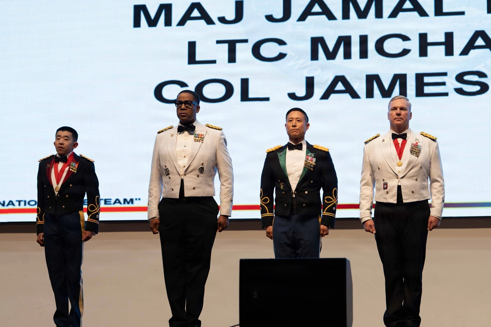 DVIDS - Images - Congratulations to the Soldiers and spouses honored at ...