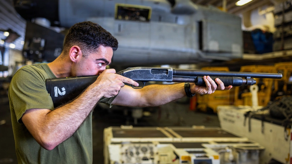 DVIDS - Images - 11th MEU Marines Conduct Shotgun Familiarization ...