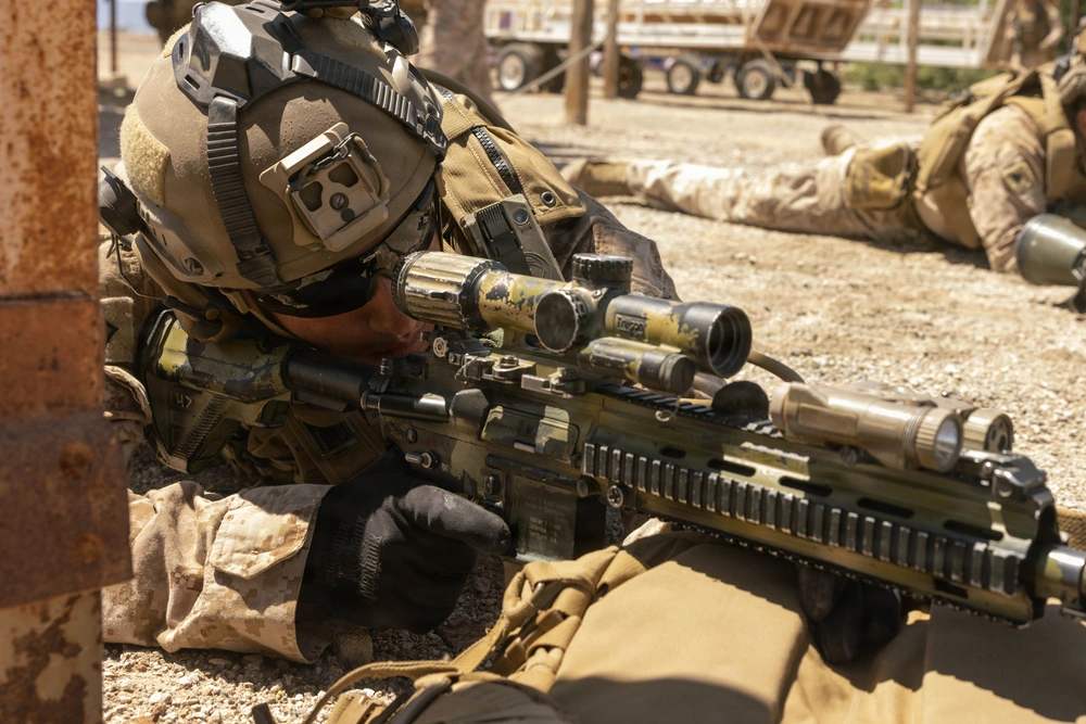 DVIDS - Images - BLT 2/4 Conducts an Urban Raid [Image 3 of 9]