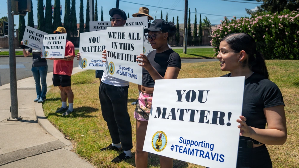 DVIDS - Images - Travis Airmen participate in ‘You Matter’ campaign ...
