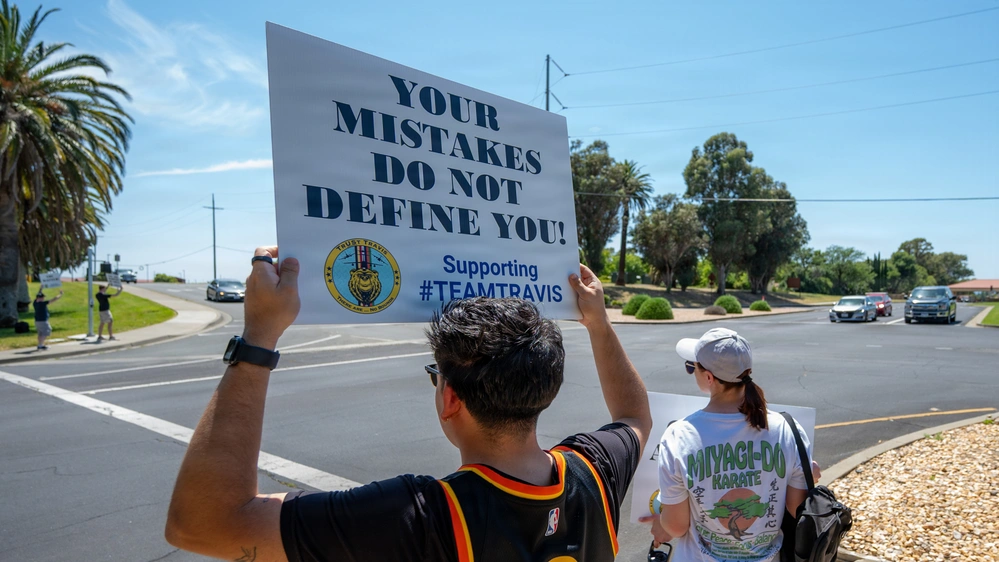 DVIDS - Images - Travis Airmen participate in ‘You Matter’ campaign ...