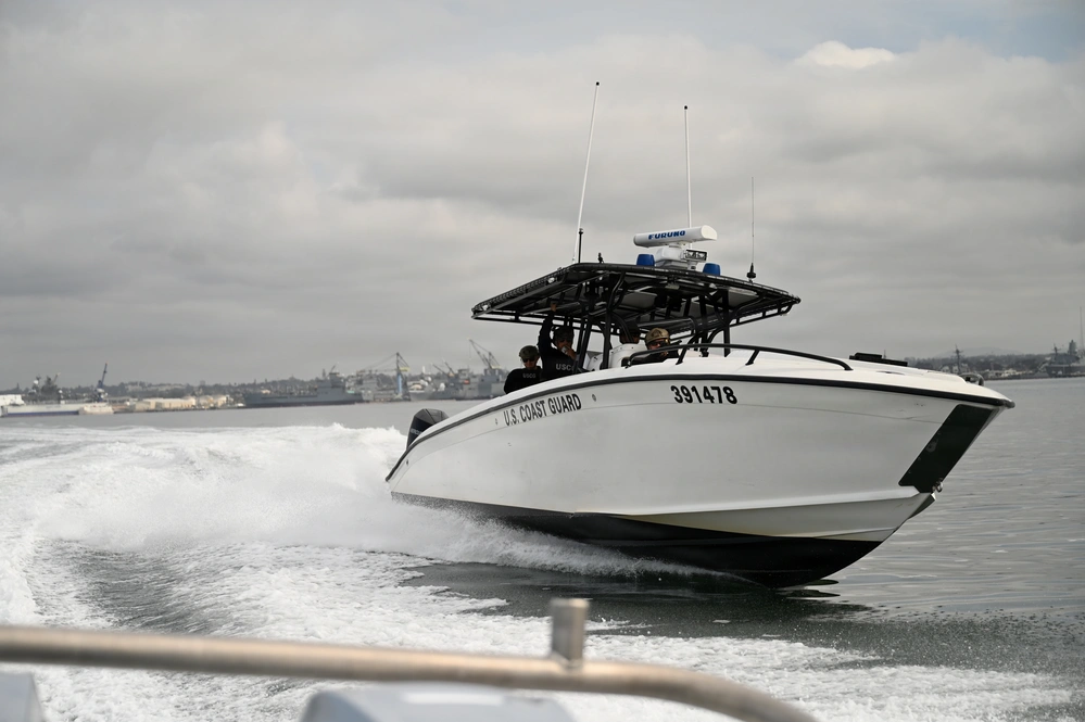 DVIDS - Images - Maritime Safety and Security Team Conducts Pursuit ...