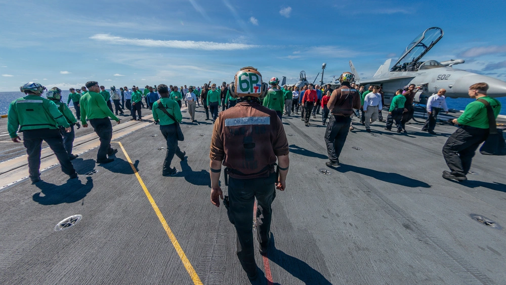 DVIDS - Images - George Washington Conducts FOD Walk-down [Image 1 of 3]
