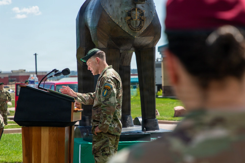 DVIDS - Images - 10th SFG(A) Command Sergeant Major Change of ...