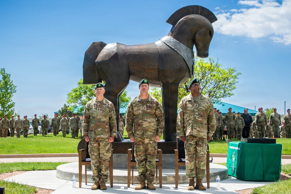 DVIDS - Images - 10th SFG(A) Command Sergeant Major Change of ...