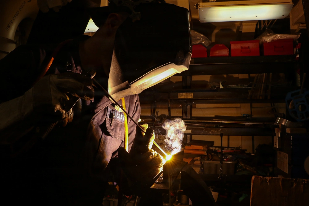 DVIDS - Images - Frank E. Petersen Jr. Sailor Welds [Image 2 of 2]