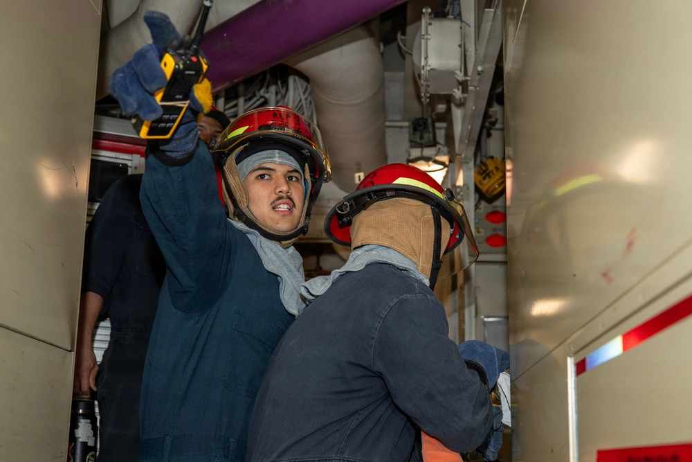 DVIDS - Images - George Washington Conducts General Quarters Drill