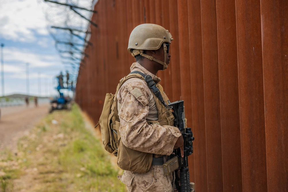 DVIDS - Images - A Day on the Line: JTF-SB Marines Reinforce Southern ...